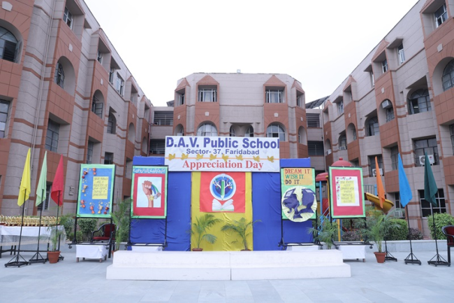 DAV PUBLIC SCHOOL, SECTOR 37, FARIDABAD 121003